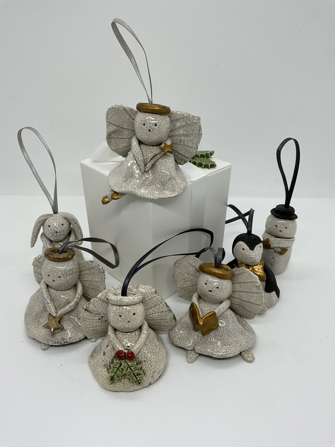 Annie is at Make Merry - Hotwalls Studios